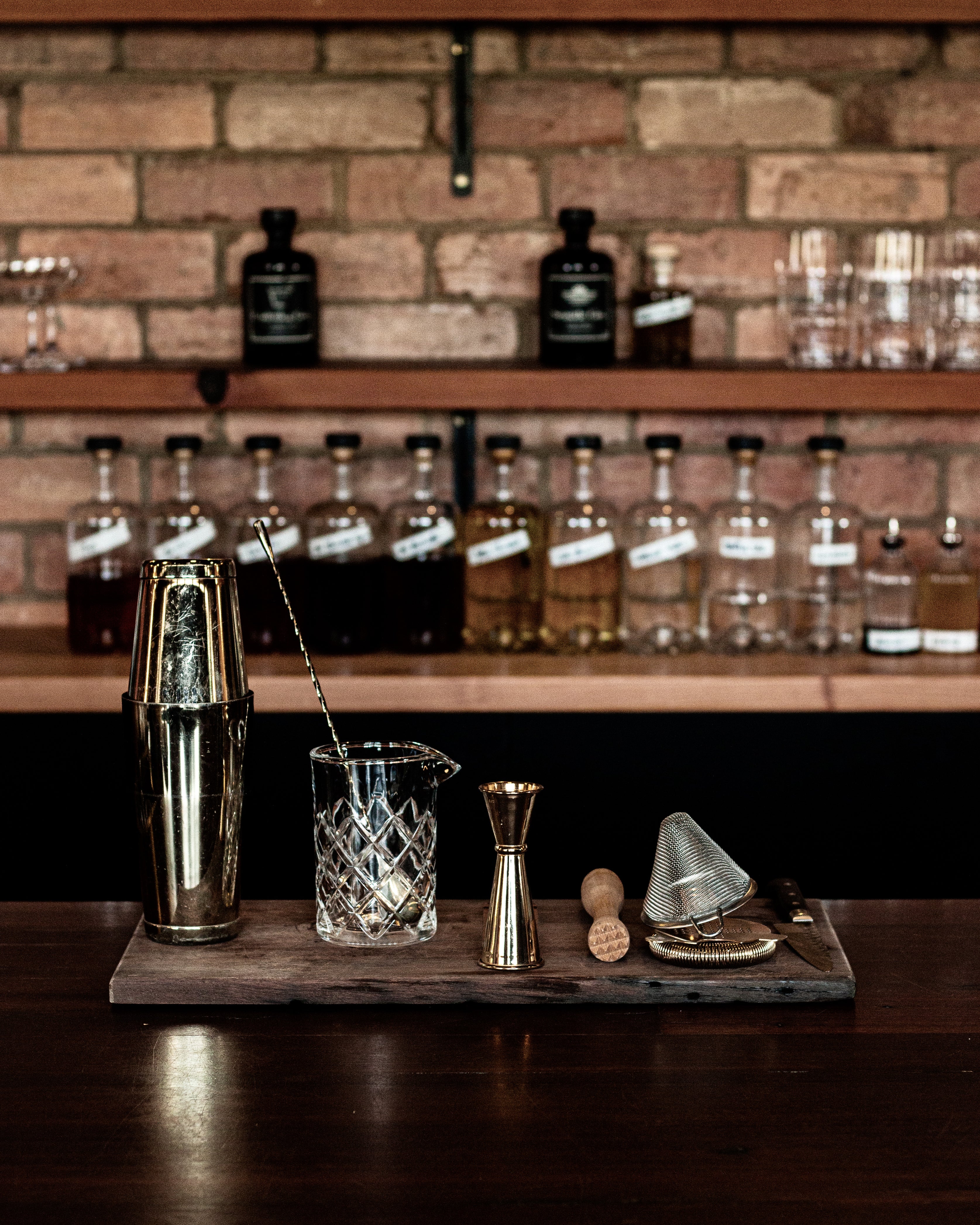 5 Essentials for your Home Cocktail Bar – Applewood Distillery